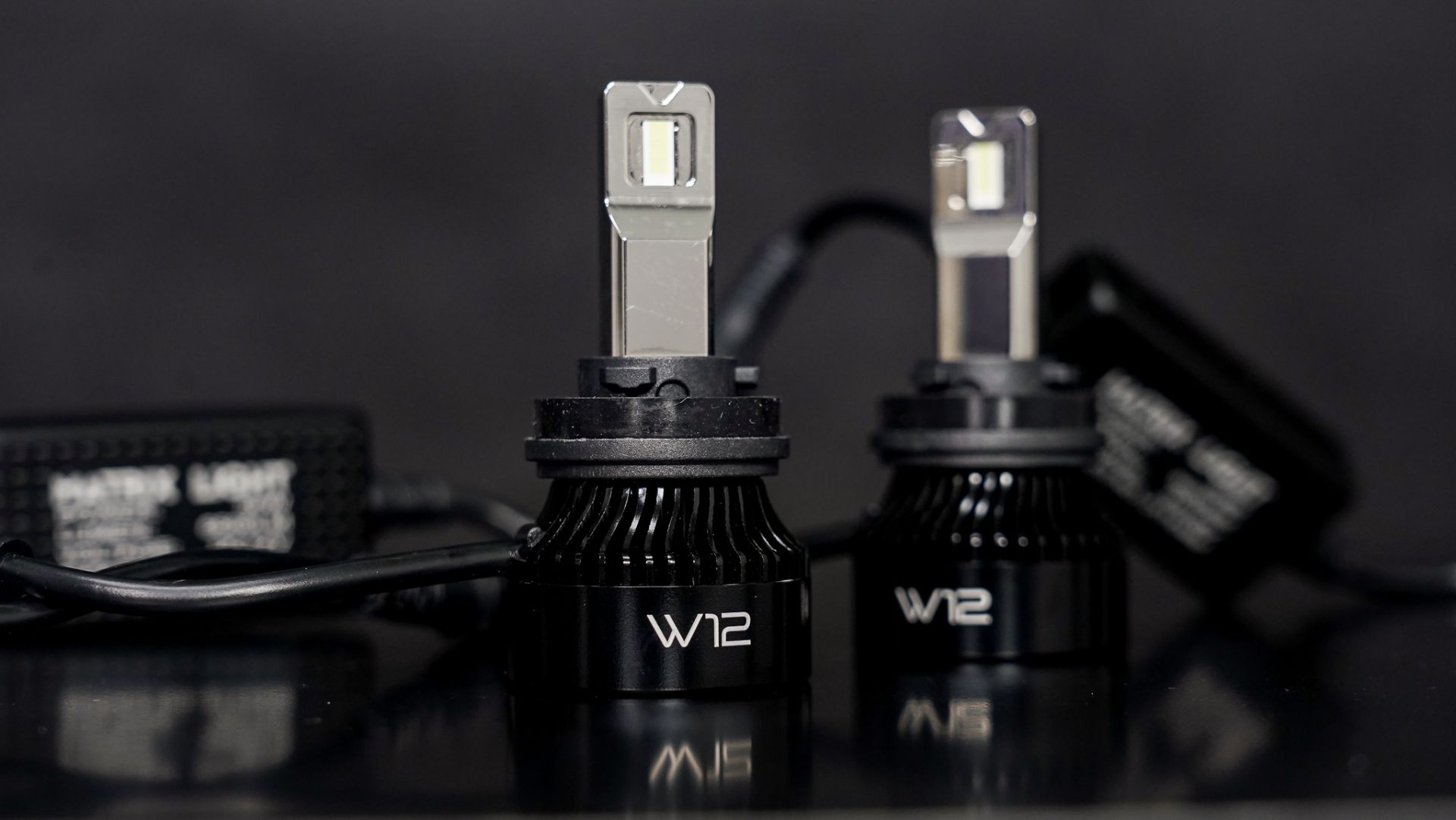 Matrix Light W12 - Bóng led thế hệ mới